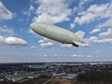 Polski Aerostat Basia Pasywny „strażnik Horyzontu” Przeciw Dronom I