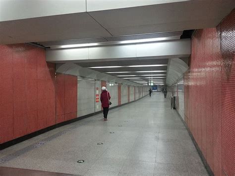 Filepassage Of Exit B Xiyuan Station Wikimedia Commons