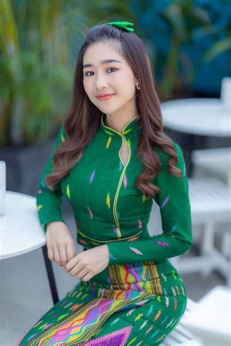 Pin By Myanmar Beautiful Girls On 2 Myanmar Cute Girlsfb Cele Girls