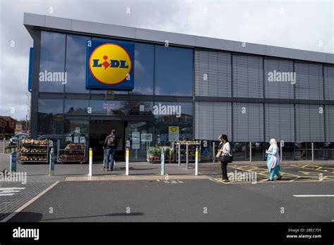 Lidl Plough Lane Opening Hours