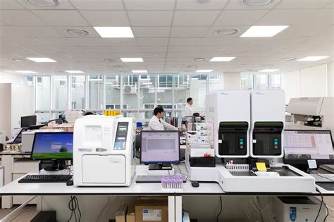 한국건강관리협회 🩺 건강증진병원이란 양질의 포괄적인 의료 및 간호서비스 제공 뿐 아니라 건강진화적인 물리적 환경을 조성하고 지역사회와 적극적으로 협력하는 병원을