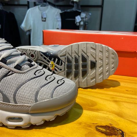 TÊnis Nike Air Max Plus Tn Silver Outfit Br