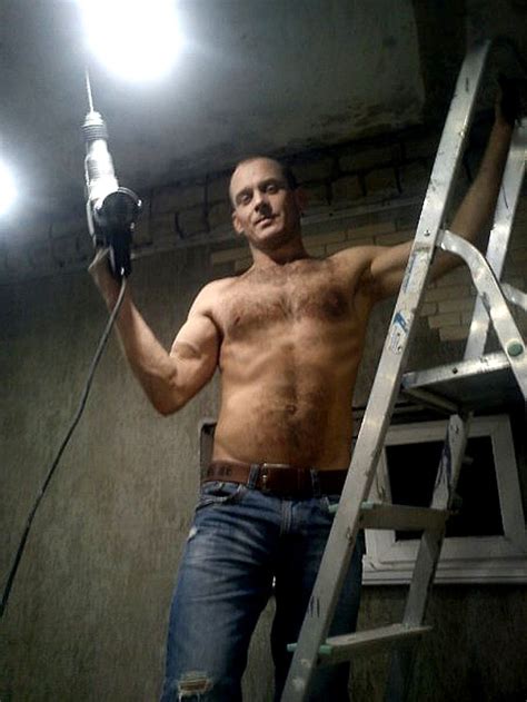 Shirtlessworking On Tumblr Shirtlessworking On Tumblr