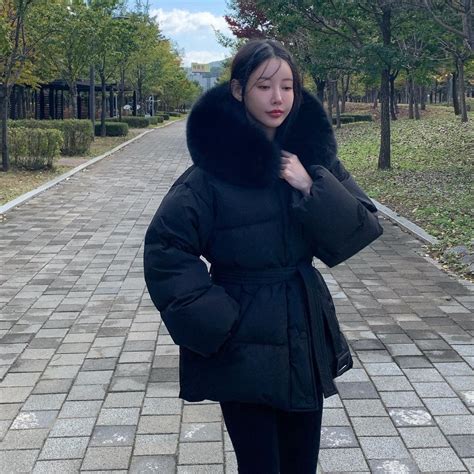 워너비라벨 레브시티 벨트 폭스 오리털패딩