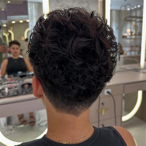 21 Stunning Pixie Cut Back View Hairstyles Fabbon