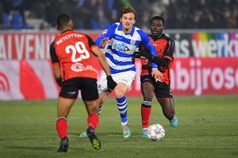 Rav Van Den Berg Verhuist Naar Engeland Soccernewsnl