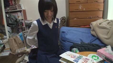 Փ3女子（処女）に性教育の為、相互オナ見せ。場所は自宅セット 円光社