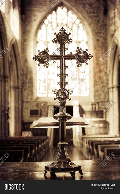 Do Christian Churches Have Crosses At Nathan Dillon Blog