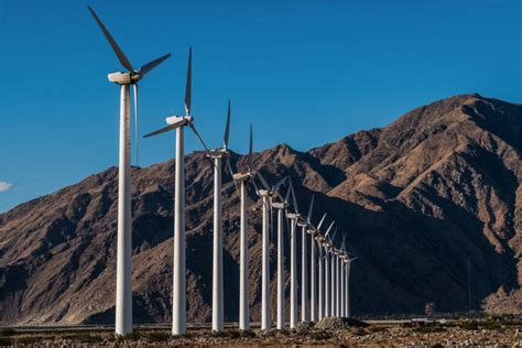 ‘wind Power Fails On Every Count Oxford Scientist Explains The Math