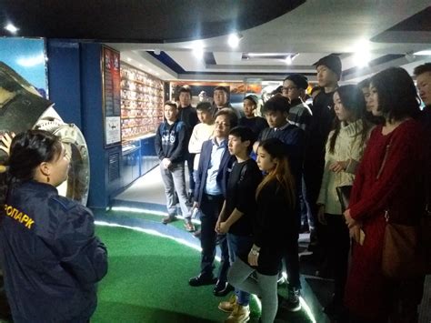 “Автобустай аялал” ШУА ийн Одон орон геофизикийн хүрээлэнг зорив Монгол Улсын Их Сургууль