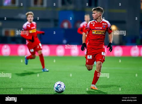 Bærum Norway 26th November 2023 Sandefjords Vetle Walle Egeli On The Ball In The Eliteserien