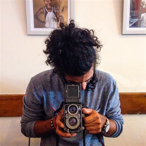 एक अजीब सी बेताबी है तुम्हारे बिन हम रह भी लेते हैं और रहा भी नहीं जाता Shayari Urdupoetry