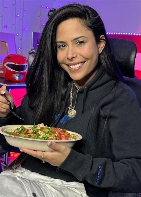 Chica Height Weight Age Spouse Family