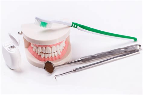 Choosing The Best Flossing Tools Boost Your Oral Health