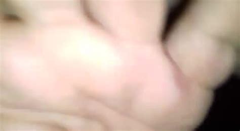 Gordinha Pelada Geme Baixinho De Tesão E Deixa Namorado Gozar Dentro