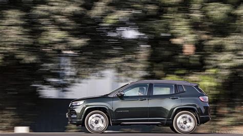 Compass Left Side View Image Compass Photos In India Carwale