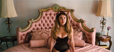 Sydney Sweeney Wears Syrn Lingerie In Scandalous Dog Euphoria Scene