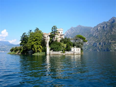 Riva Yacht: Riva Yachts - Sarnico Italy