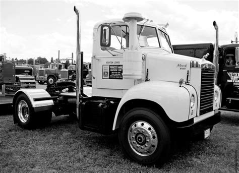 Mack Discover 18 Mack C Model Ideas Mack Trucks Old Mack Trucks And More