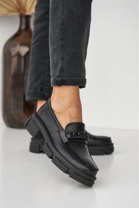 Шикарні туфлі жіночі — ціна 2240 грн у каталозі Туфлі Купити жіночі речі за доступною ціною на