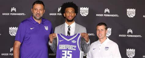Vlade Divac Says Kings Have Young Super Team After Nba Draft Video