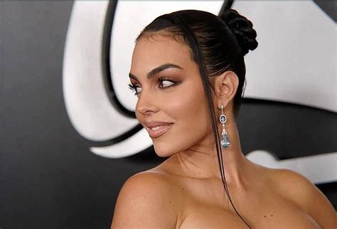 Our Stunningly Beautiful Georgina Rodríguez Attending The