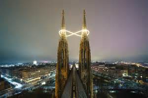 Billi Thanner Brings Light To Viennas Votivkirche Collater Al