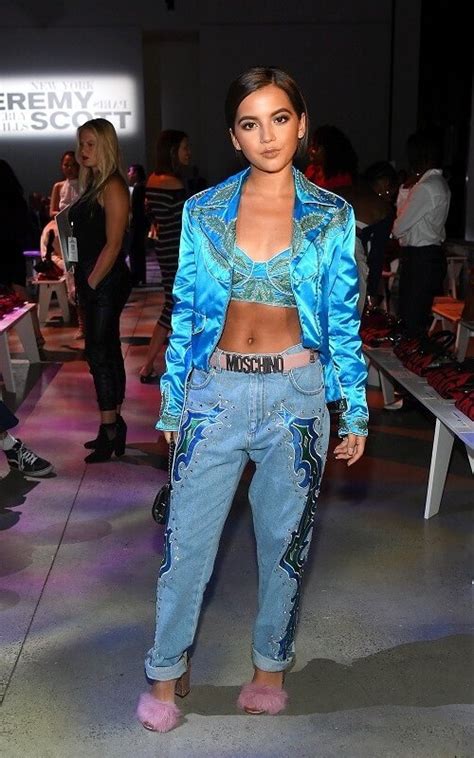 Isabela Moner Y Las Fashion Trends Que Marcan Su Estilo Personal Foto 8