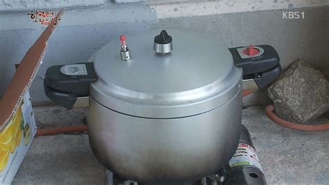 기묘한 비주얼의 K 정어리파이 라는 음식  포텐 터짐 최신순 에펨코리아