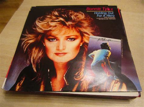 Bonnie Tyler Holding Out For A Hero Sp Kislemez 7 ár Adatbázis