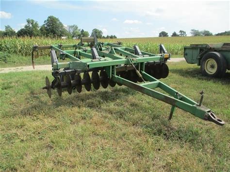 John Deere 714 9 Shank Coulter Chisel Agriculture Bigiron