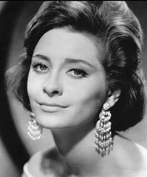 Elizabeth Ashley Picture