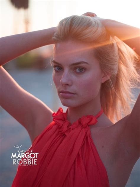 Margot Robbie Rcelebrityarmpits