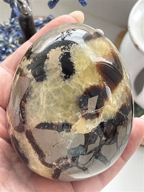 Яйцо септария кальцит сувенир — ціна 2000 грн у каталозі Сувеніри Купити товари для дому та