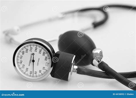 Sphygmomanometer And Stethoscope Stock Image Image Of Measure