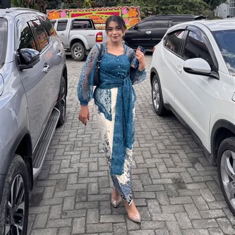 Kezia Sinuhaji (@keziasinuhaji) • Threads, Say more