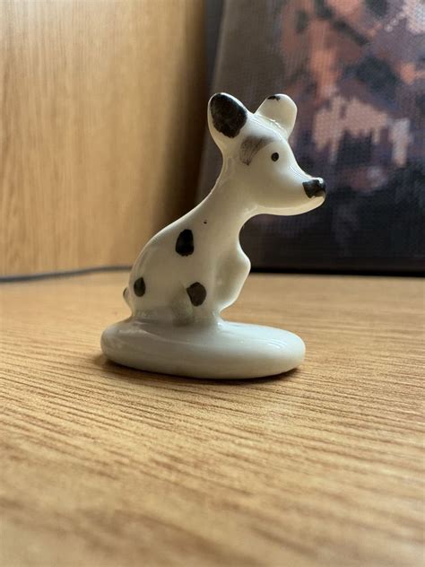 Статуэтка щенок миниатюра фарфор 200 грн Колекціонування Київ на Olx
