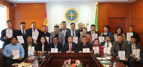 АШИГ СОНИРХЛЫН ЗӨРЧИЛГҮЙ АЖИЛЛАХ МЭДЭГДЭЛД ГАРЫН ҮСЭГ ЗУРЛАА