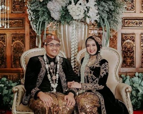 Inspirasi Dan Tips Memilih Baju Pengantin Adat Jawa Hijab Modern