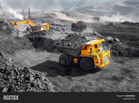 open pit mining