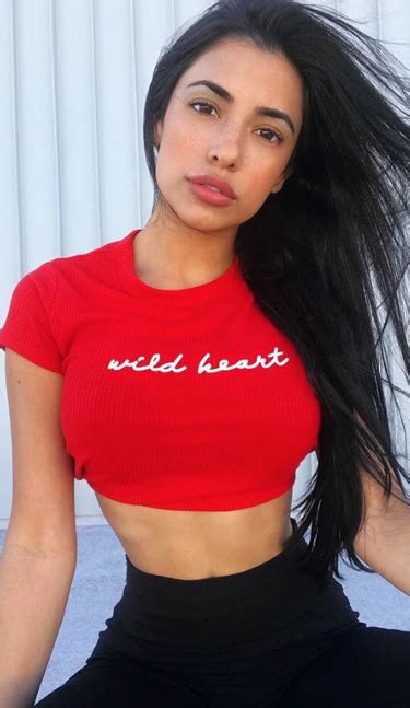 Mumisa Pretty Face With Name Pin 56812957