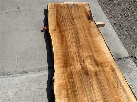 Live Edge Maple Slab Le2258 4b 10 4 15 Irion Lumber Company
