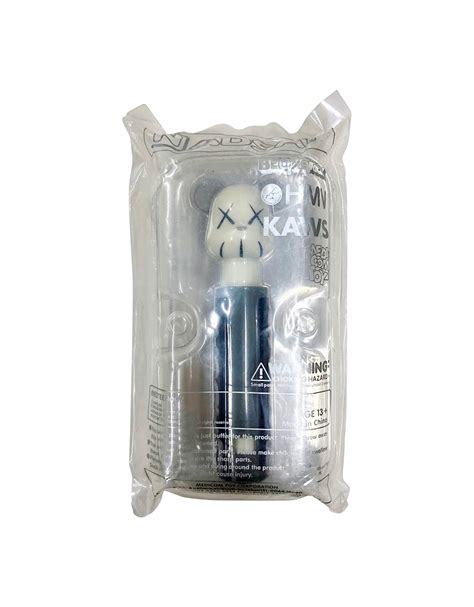 Kaws Candy Dispenser 2003 Sealed Toy Tokyo