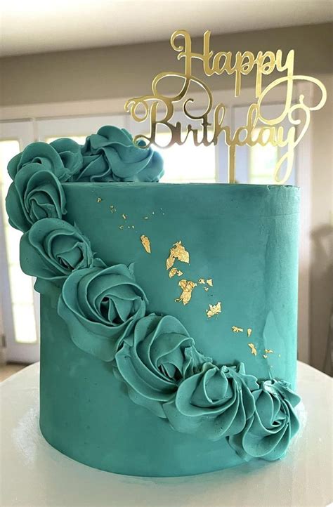 Teal Cake A Stunning And Delicious Dessert