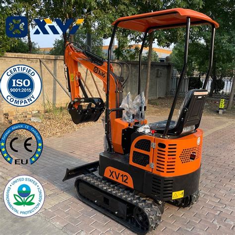 Xivi12 Mini Hydraulic Excavator Rubber Track Crawler Small Trench