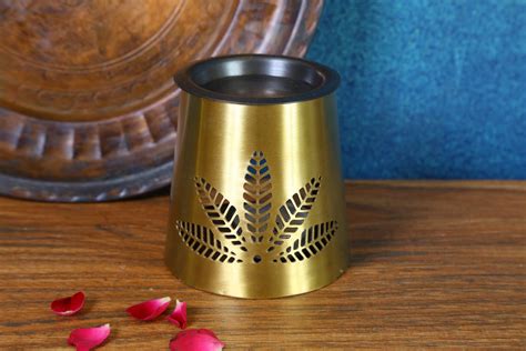 Nakshikathaa Brass Diffuser Gold And Antique