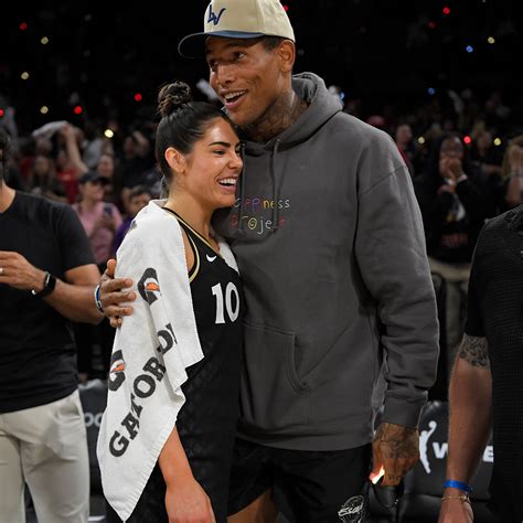 How Darren Waller Kelsey Plum Make Marriage Work After Giants Trade