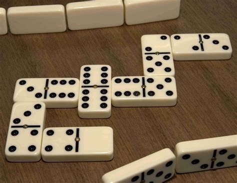 Dominoes Game Wallpapers Hd Desktop And Mobile Backgrounds