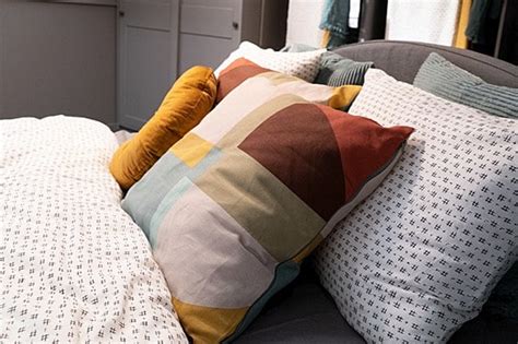 일본 거실에 세 개의 침대 린넨 게스트 하우스의 이불 고화질 사진 사진 배경 일러스트 및 사진 무료 다운로드 Pngtree