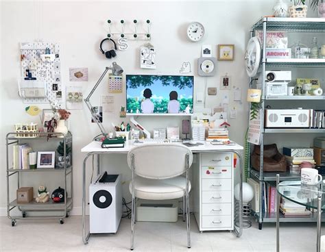 귀엽고 예쁜 걸 담기 위한 맥시멀리스트의 3평 방😆 라이프스타일 슈퍼앱 오늘의집